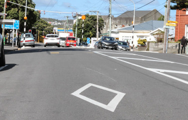 Recognising a pedestrian crossing | Drive